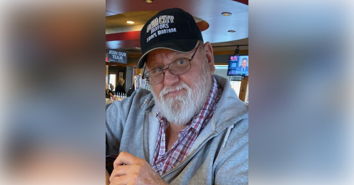 Tom Nienow - DakotaObits.com